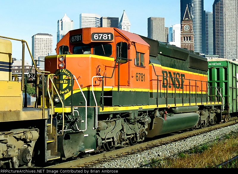 BNSF 6781